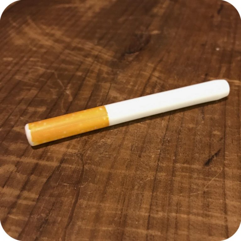 Long Ceramic Cigarette Bat
