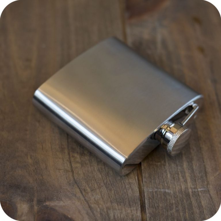 Medium Stainless Steel Flasks for Alcoholic Beverage Storage