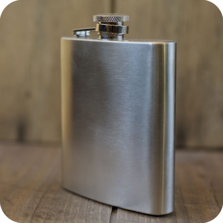 Large Stainless Steel Flasks for Alcoholic Beverage Storage