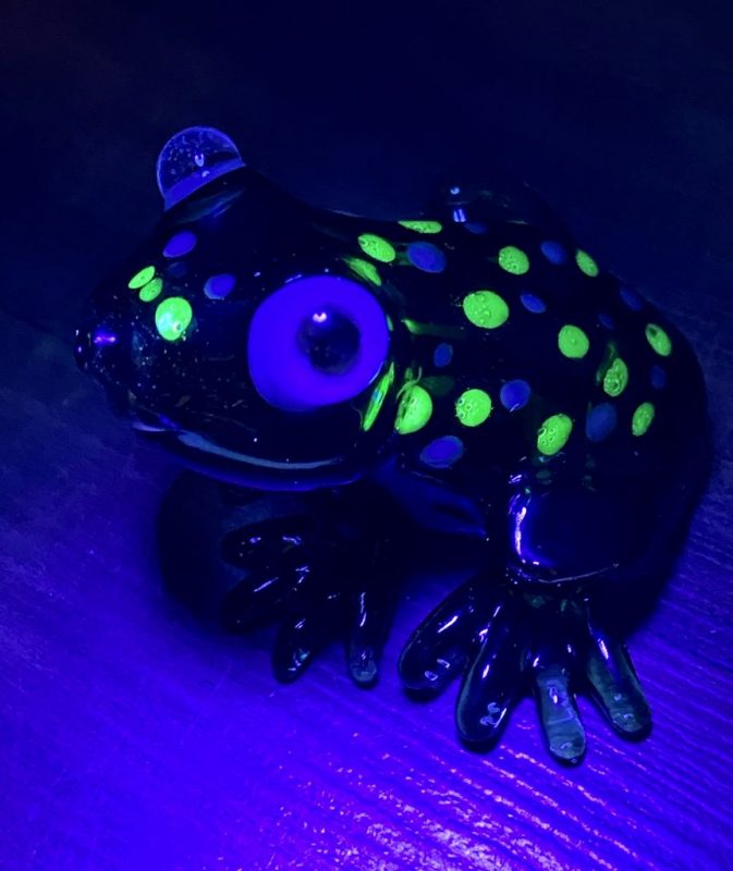 UV Reactive Frog Pipe - Sunflower Pipes Brooklyn’s Best Smoke Shop