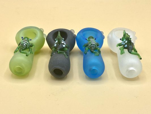 Frosted Glass Lizard Spoon - Sunflower Pipes Brooklyn’s Best Smoke Shop